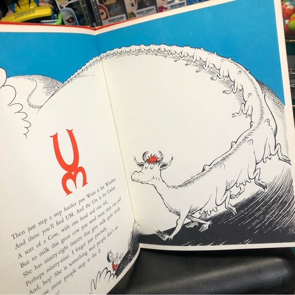 Dr. Seuss | Other | Vtg 955 Dr Seuss On Beyond Zebra Hardcover Book ...